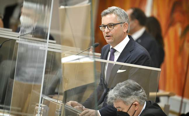 Herr Finanzminister, folgen Sie der Wirtschaftsbund Vorarlberg-Spitze ...